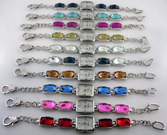 6 Lobster lock bracelet watches – Time World